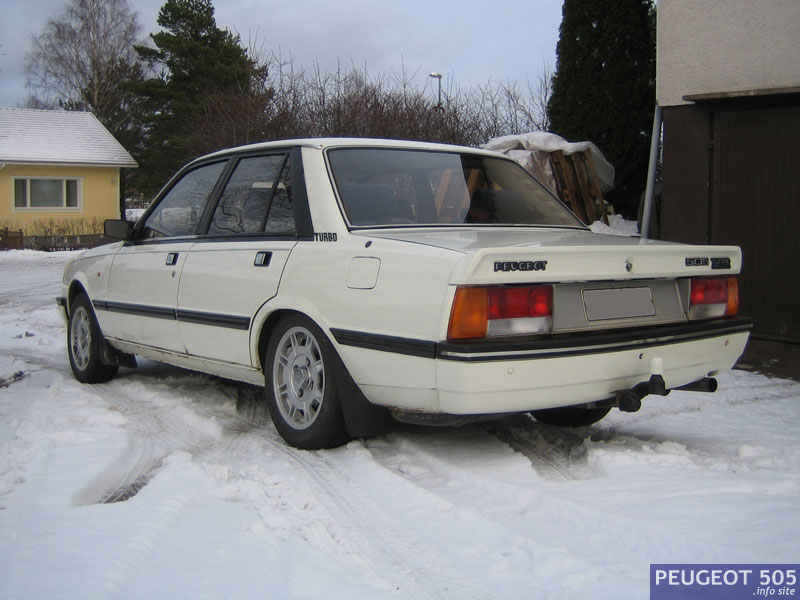 .: Sobrevivientes. 505 Turbo Injection 1985.