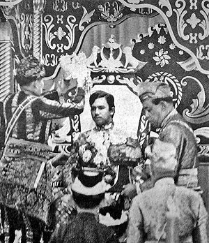 Coronation of the Sultan