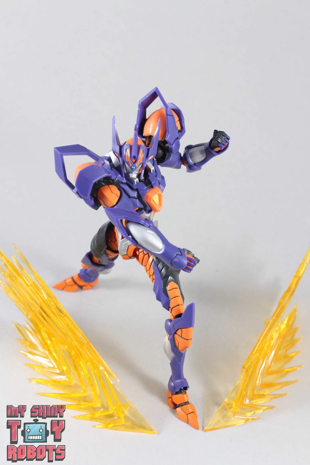 My Shiny Toy Robots: Toybox REVIEW: Figma Gridknight