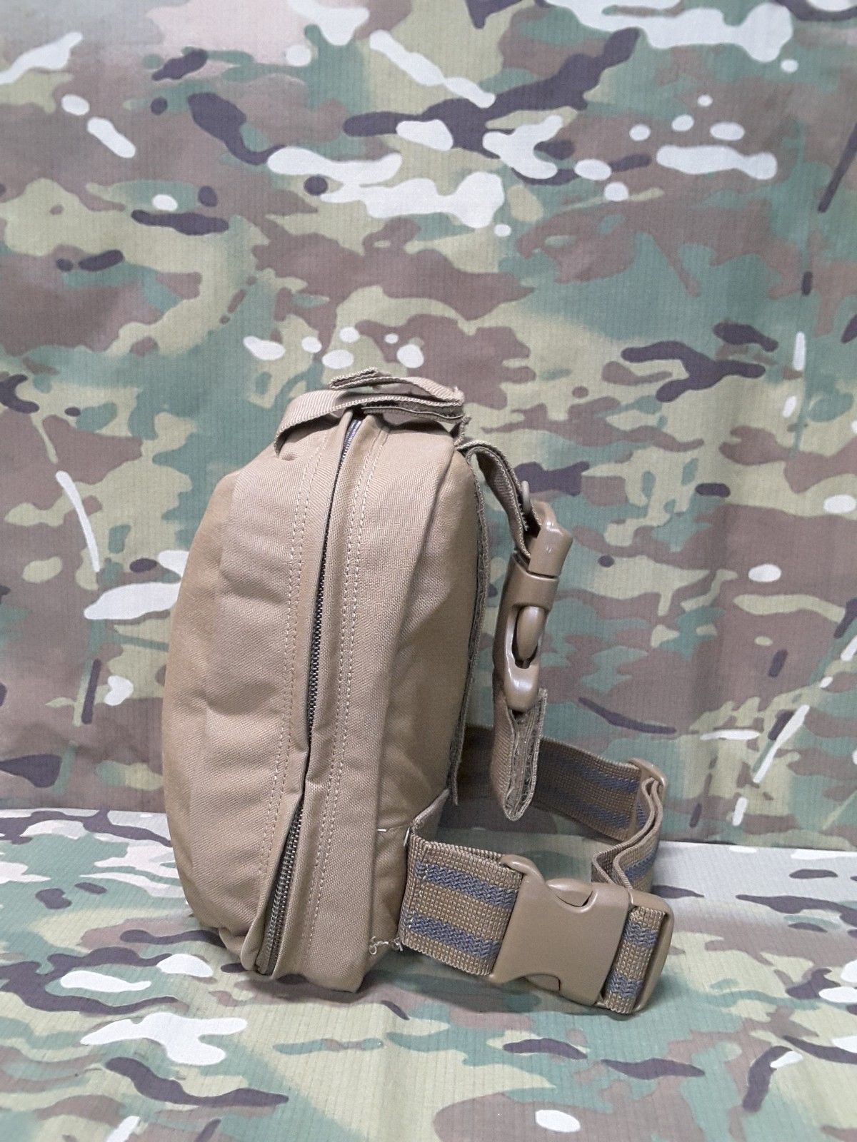 Webbingbabel: USMC Thight Rig Drop Leg Medical Pouch
