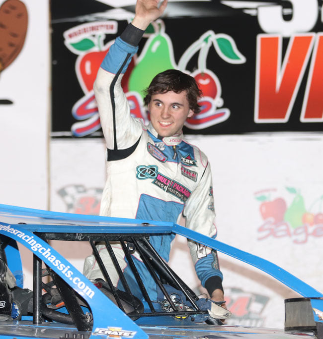 Back Stretch: Ryan, Braaksma, Oliver, Wyett, Wilkerson and Ash Blow ...