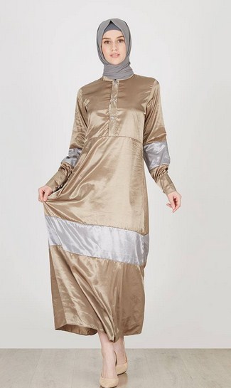 15 Model Busana Muslim Modern Terbaik untuk Wanita Muslimah