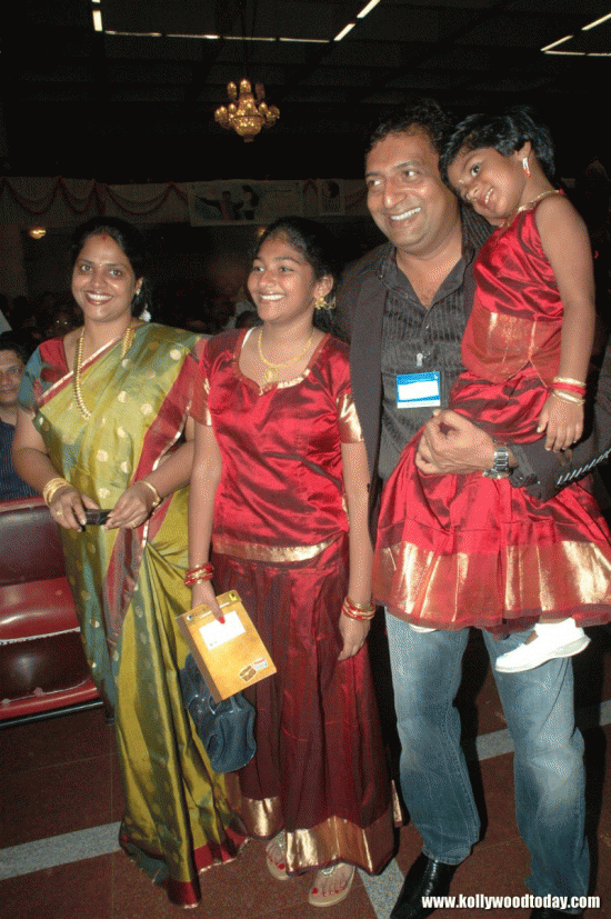 Prakash Raj Family Photos With Ex Wife Lalitha Kumari | amazegallery