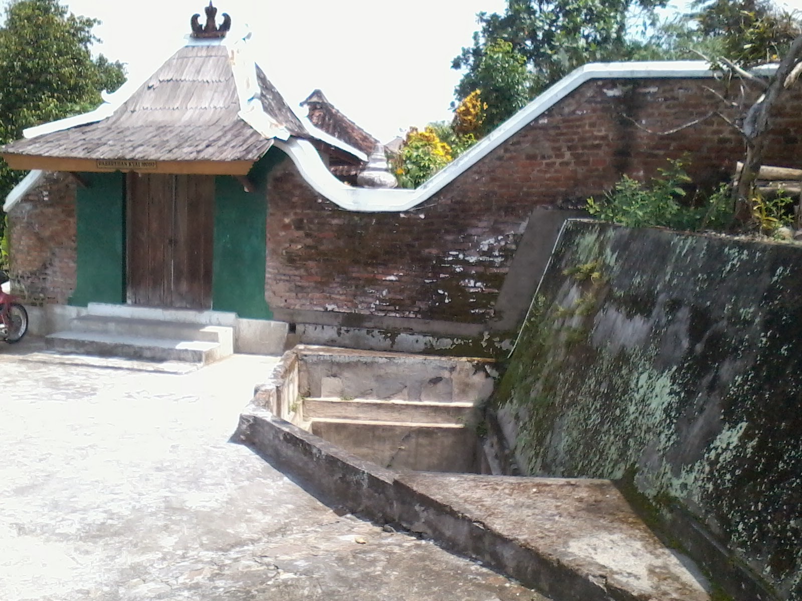 PERJALANAN SPIRITUAL: KYAI MOJO