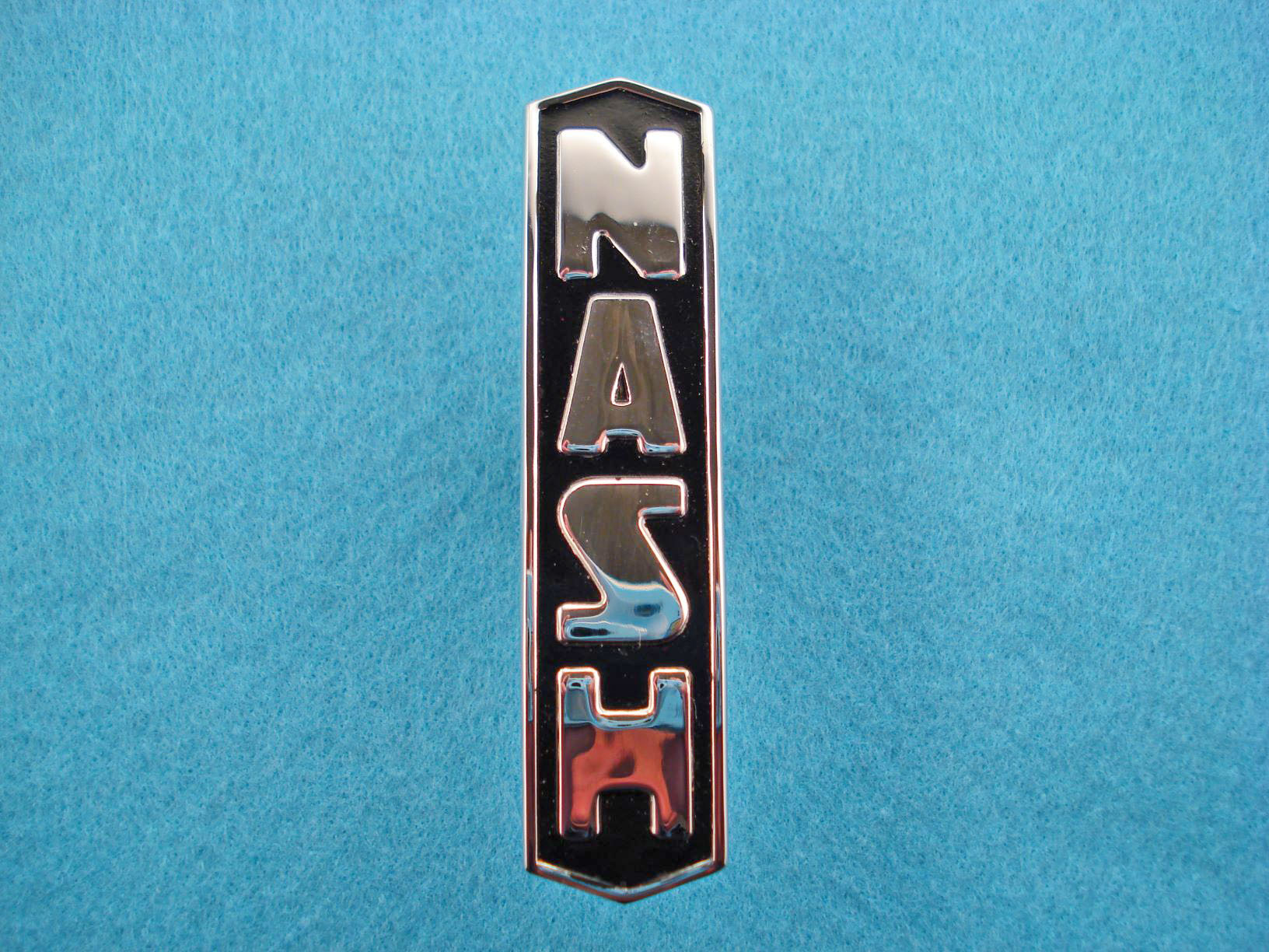 American Auto Emblems: NASH