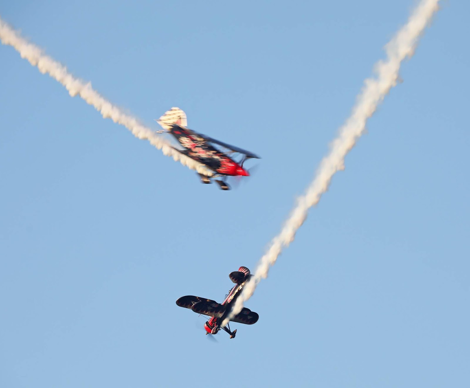 The Aero Experience: Guest Post: Star Performers Bring Fire and Smoke ...