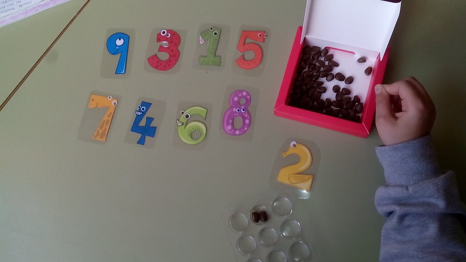 Mi Rinconcito de Apoyo: Contando semillas