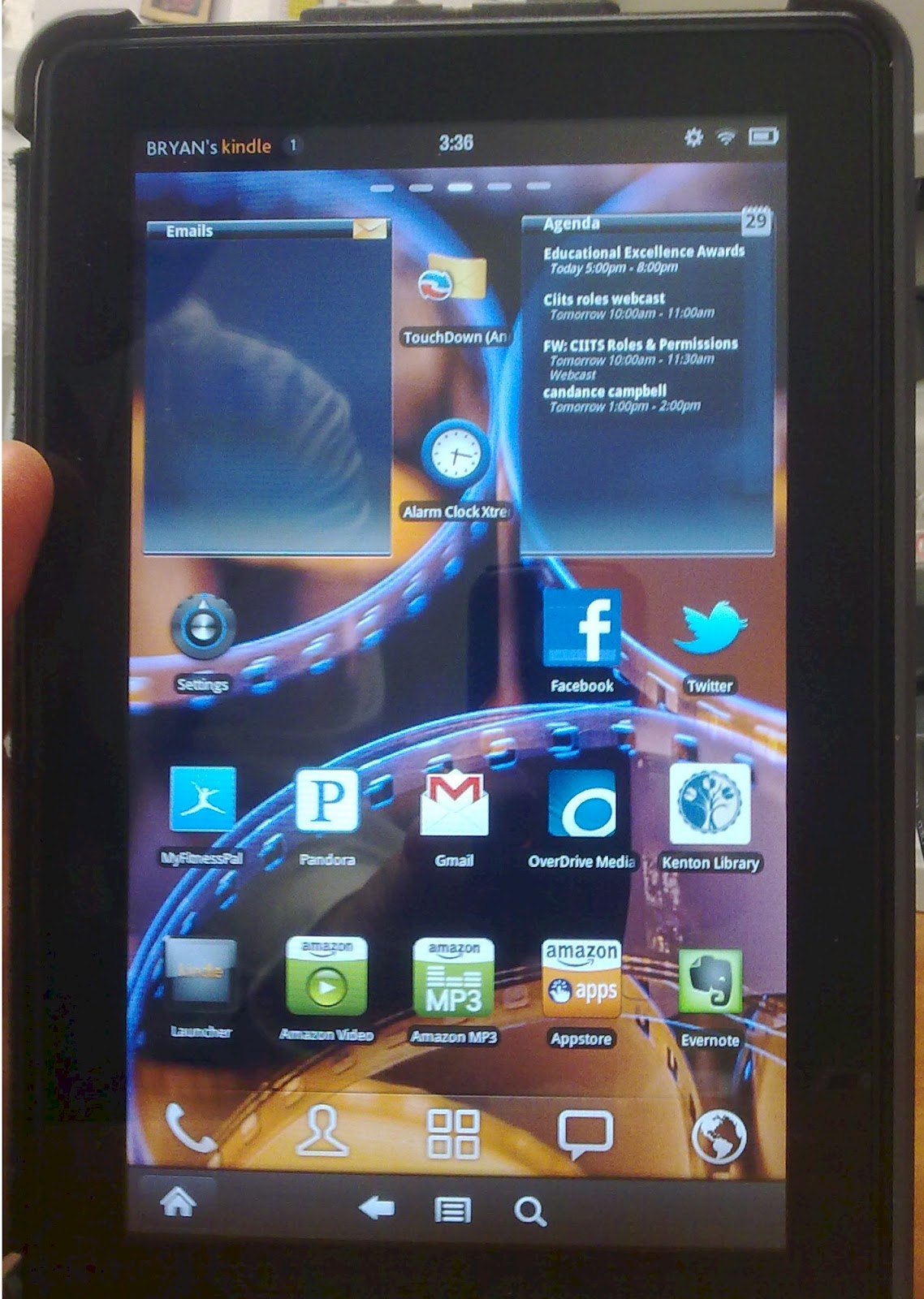 How to use a kindle tablet like a phone - porwaves