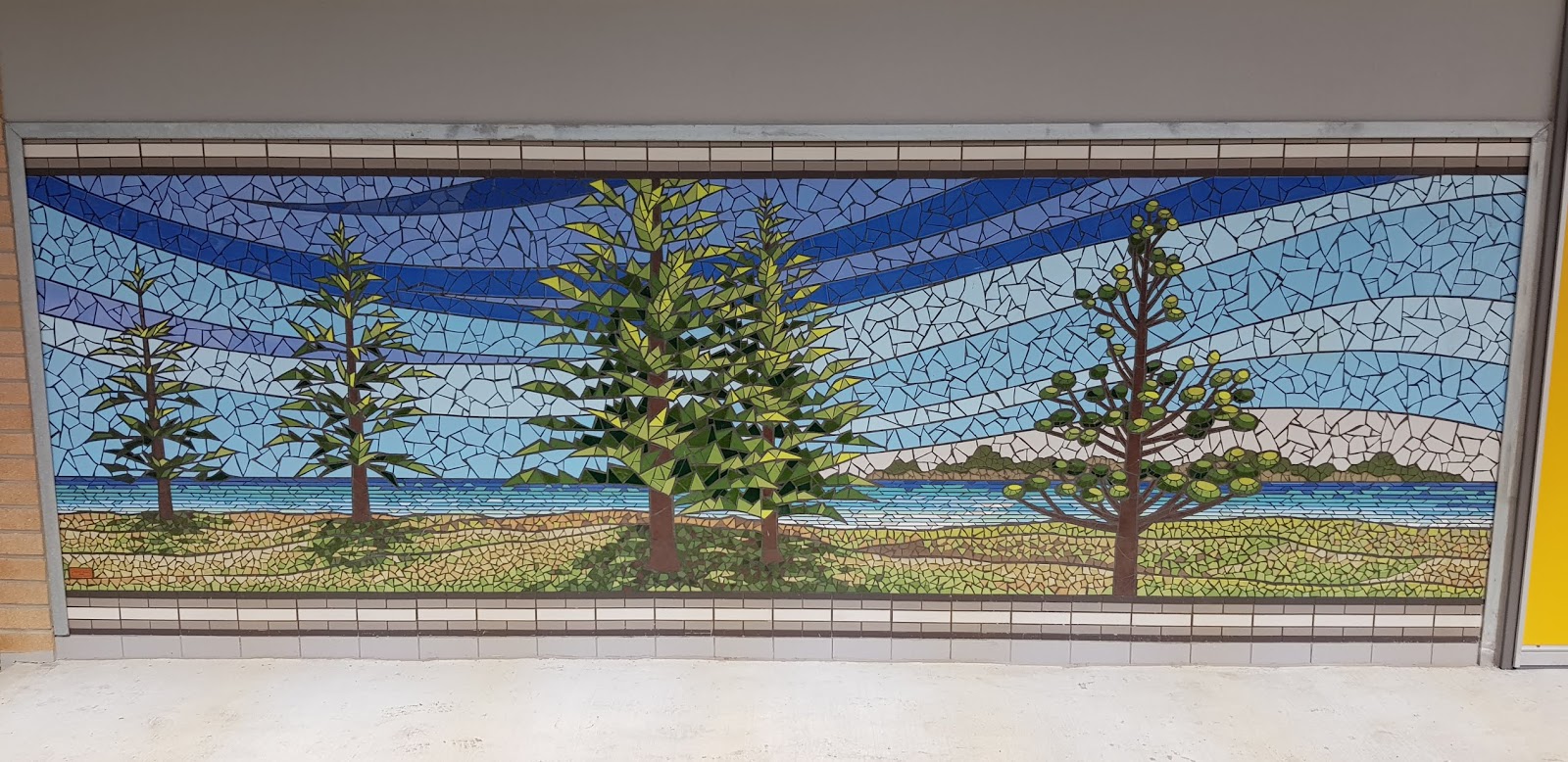 Sydney - City and Suburbs: Dolls Point, mural