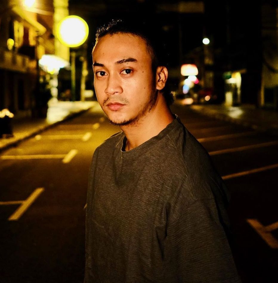 √ Dimas Andrean - Biodata, Agama, Istri, Film Dan Profil Lengkap - Katakita