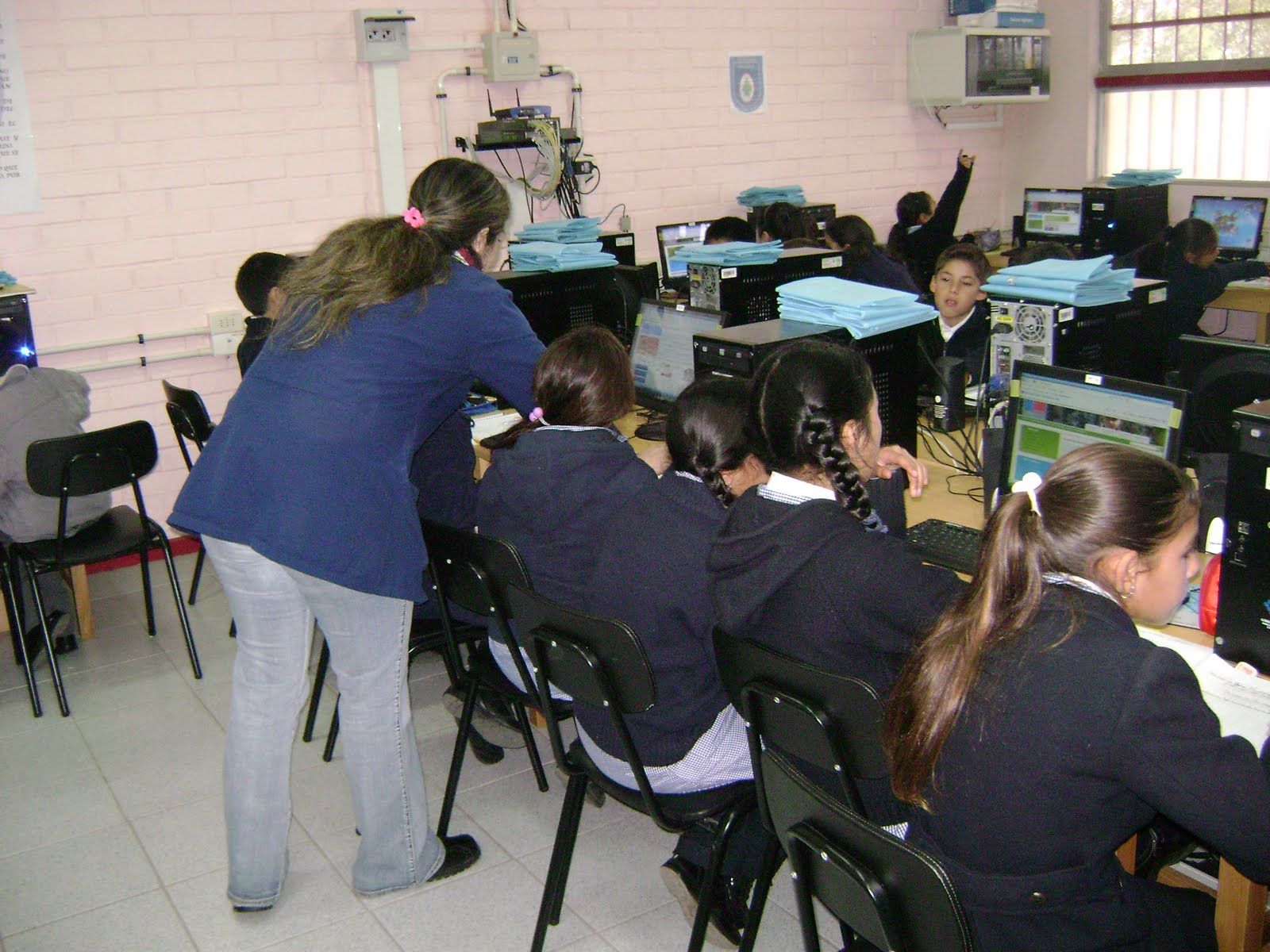 Informática: LABORATORIO DE COMPUTACIÓN