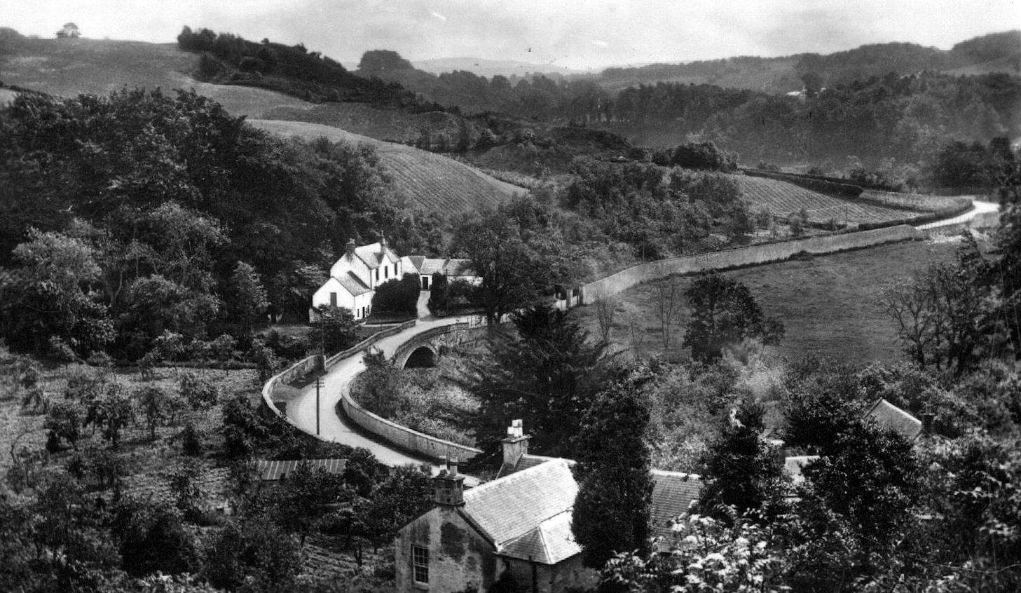 Tour Scotland: Old Travel Blog Photograph Mousemill Bridge Scotland