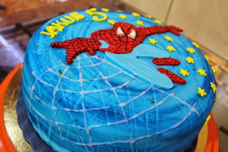 Kasikowo ... czyli moje kuchenne rewolucje: Tort Spider-Man