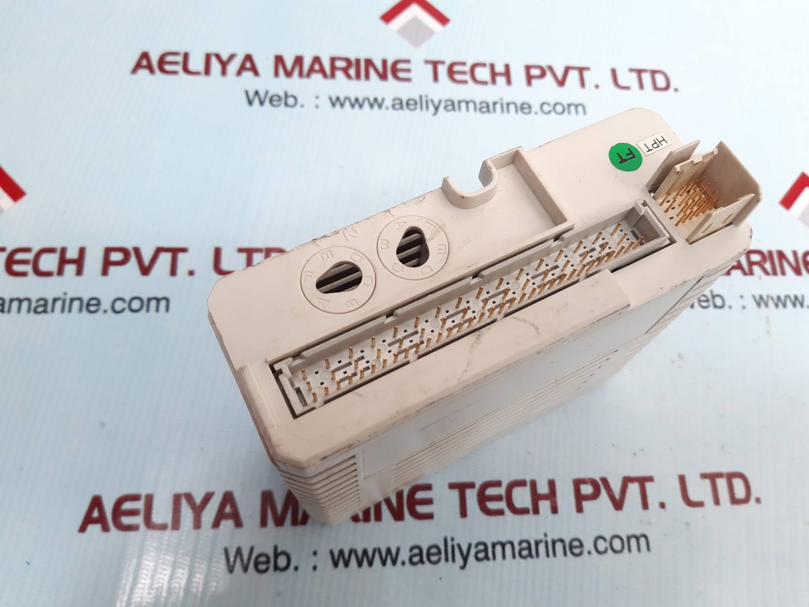 ABB 3BSE038415R1 I/O ANALOG INPUT MODULE AO810V2 - Aeliya Marine