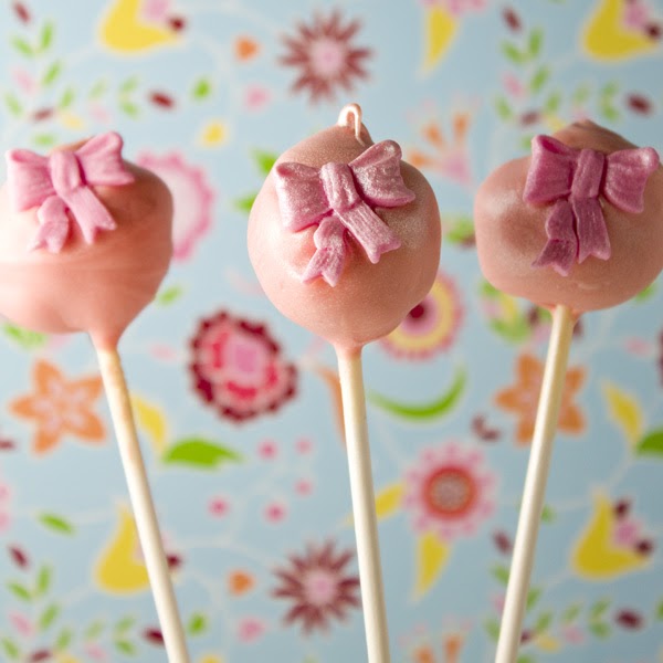 Objetivo: Cupcake Perfecto.: Cake Pops por el Cáncer de Mama y fotos de ...