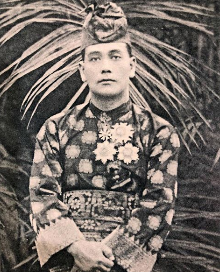 WARISAN RAJA & PERMAISURI MELAYU: Wajah Raja-Raja Melayu Ketika Muda.