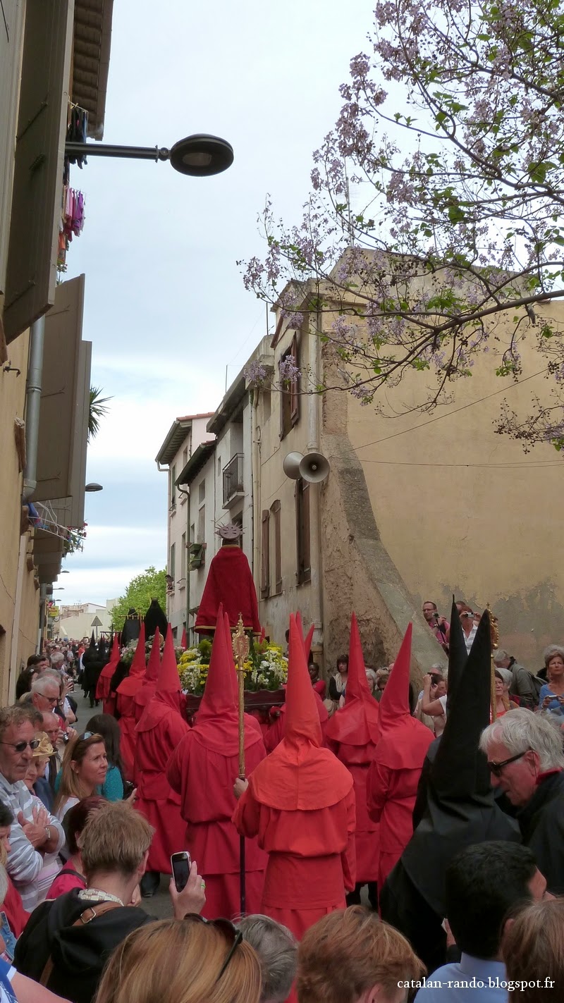 Un catalan en rando: La Procession de la SANCH à Perpignan