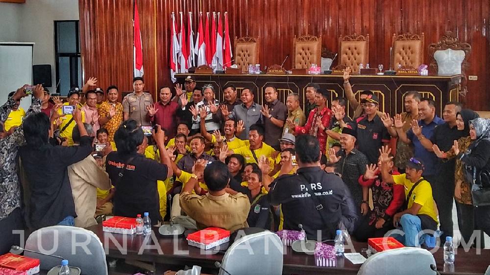 Seluruh Fraksi DPRD Setuju Pemekaran Tanah Kambatang Lima - Jurnal Banua Seluruh Fraksi DPRD Setuju Pemekaran Tanah Kambatang Lima - Jurnal Banua