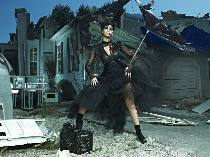 ANTM Cycle 19 4th Episode : Apocalyptic Zombies Photo Shoot - MforModels