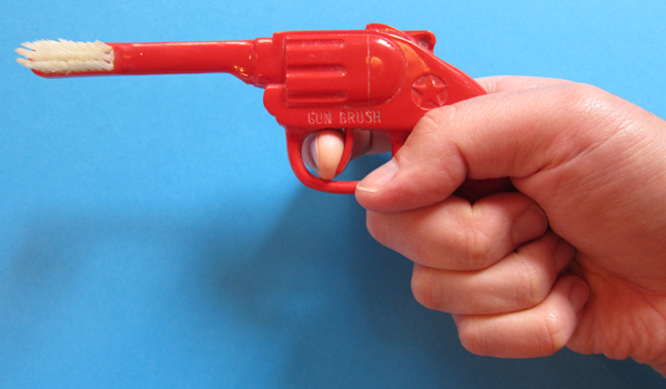 Frankie's Apartment: Killer Score: Toothbrush Gun