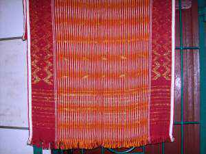 Uis Gara / Uis Adat Karo