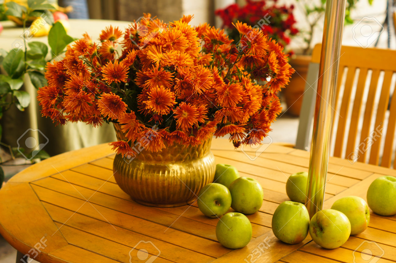 Simple Joys: Get Your Home Ready For Fall ( Cozy Fall House Prep)