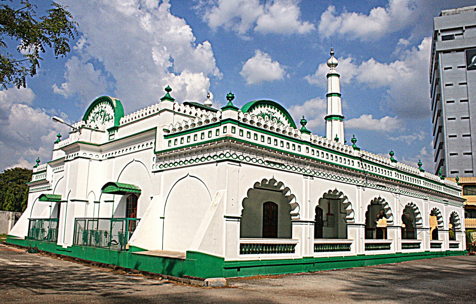 Senibina Masjid-Masjid di Negeri Perak - Relaks Minda