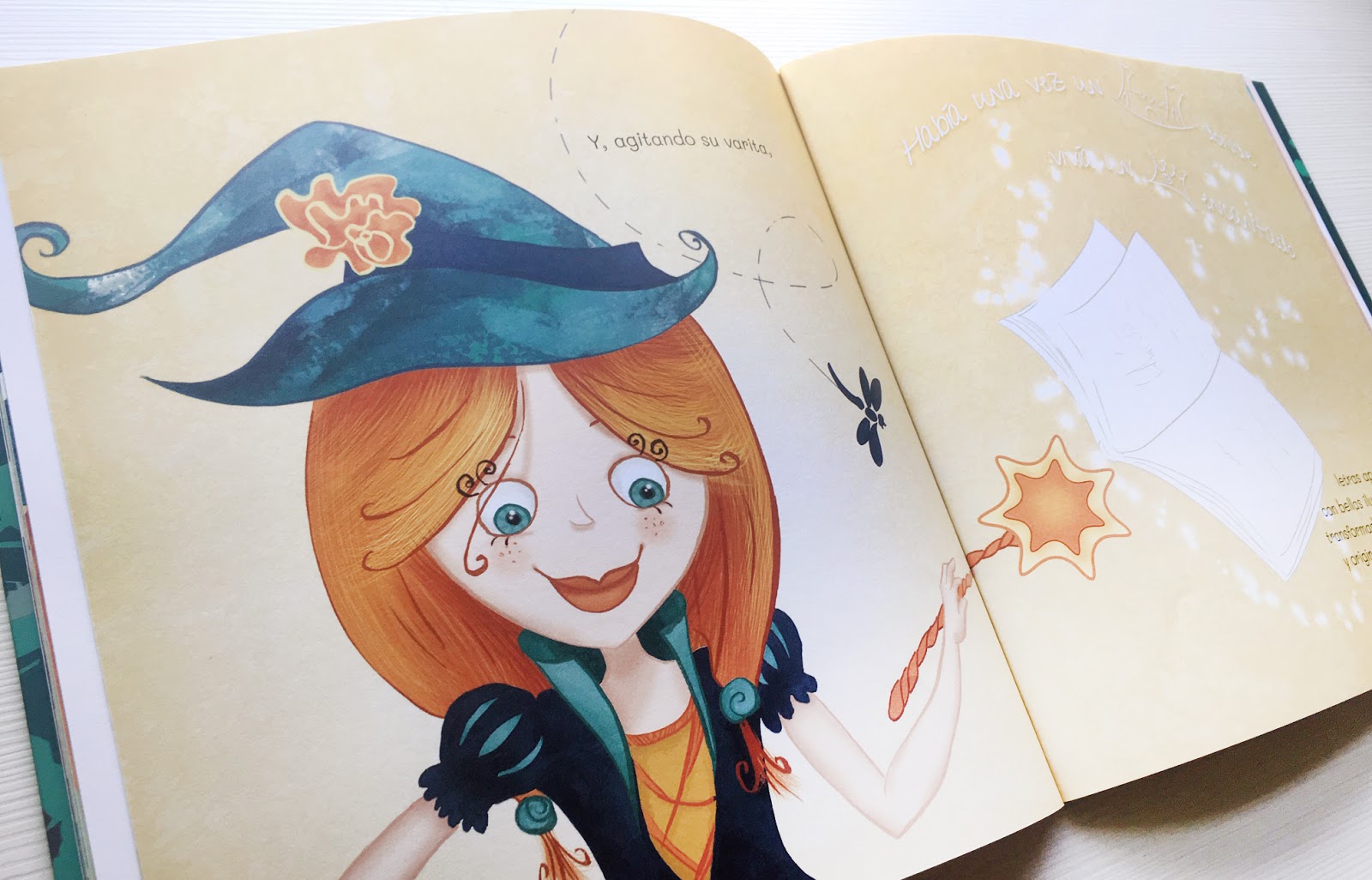 AZULÍN, AZULÁN ¡POR FAVOR, CUÉNTANOS MÁS! - Cuentos en la Nube