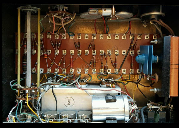 stereonomono - audio Hi Fi Compendium - 14 years on-line: McIntosh C-4