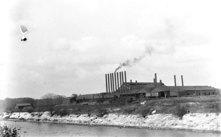 Towns and Nature: Moline, IL: Republic/Sylvan Steel Works