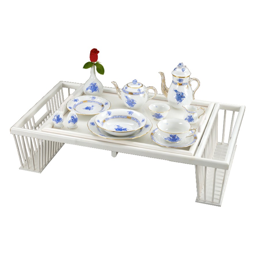 The Peak of Chic®: Breakfast Tray Chic