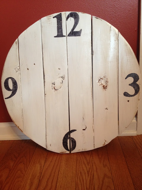 Two It Yourself: Large DIY Wood Clock from Fence Posts or Pallet Wood
