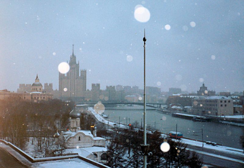 Just Before the Dissolution, 40 Fascinating Pics Capture Street Scenes ...