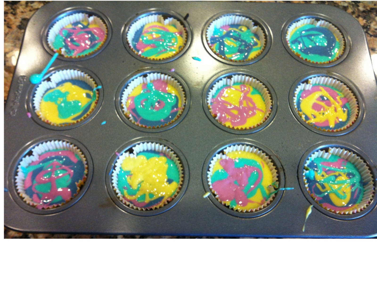 Boo Cakes: Splatter Cupcakes