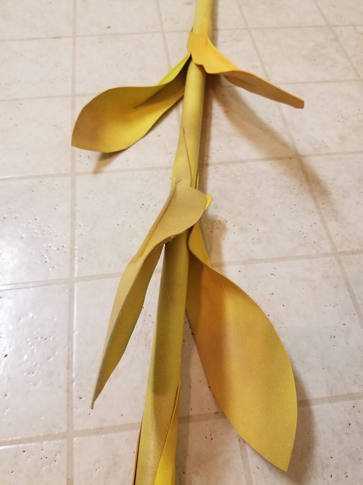 Haunted Hill, Inc.: Fake Corn Stalks