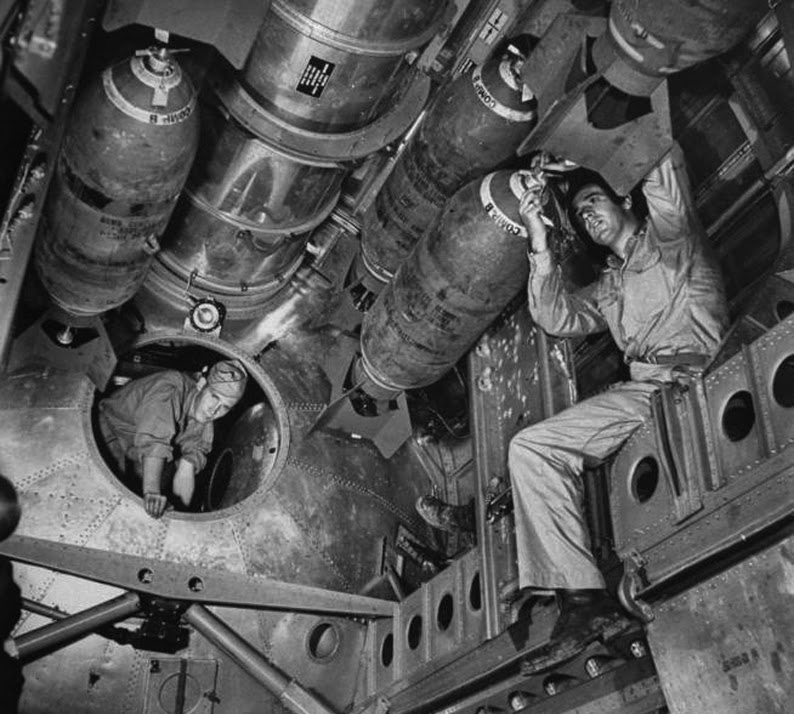 BOEING B-29 SUPERFORTRESS: CARGA DE BOMBAS - WW2 en Imágenes - Blog ...