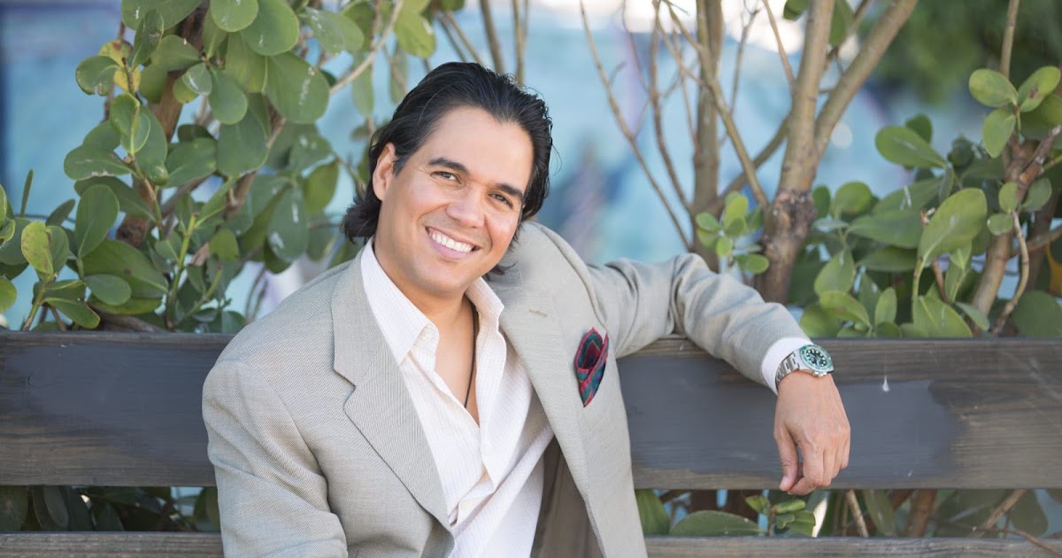 Siguindo El Rastro Miami: Javier Rondon