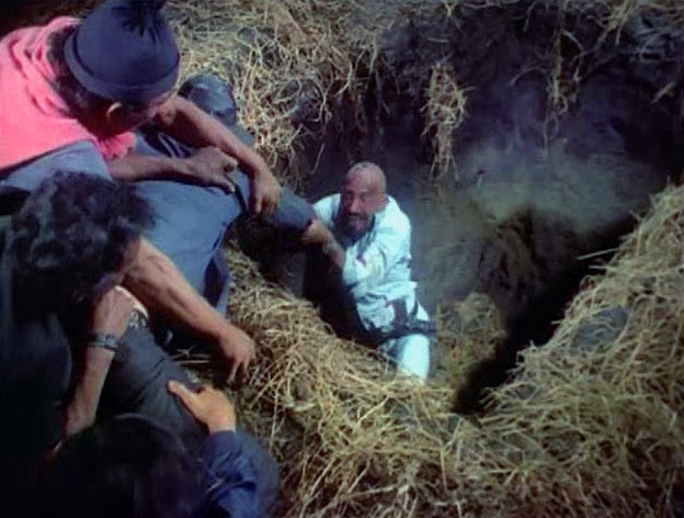 13: BEYOND ATLANTIS / Dimension Pictures - 1973