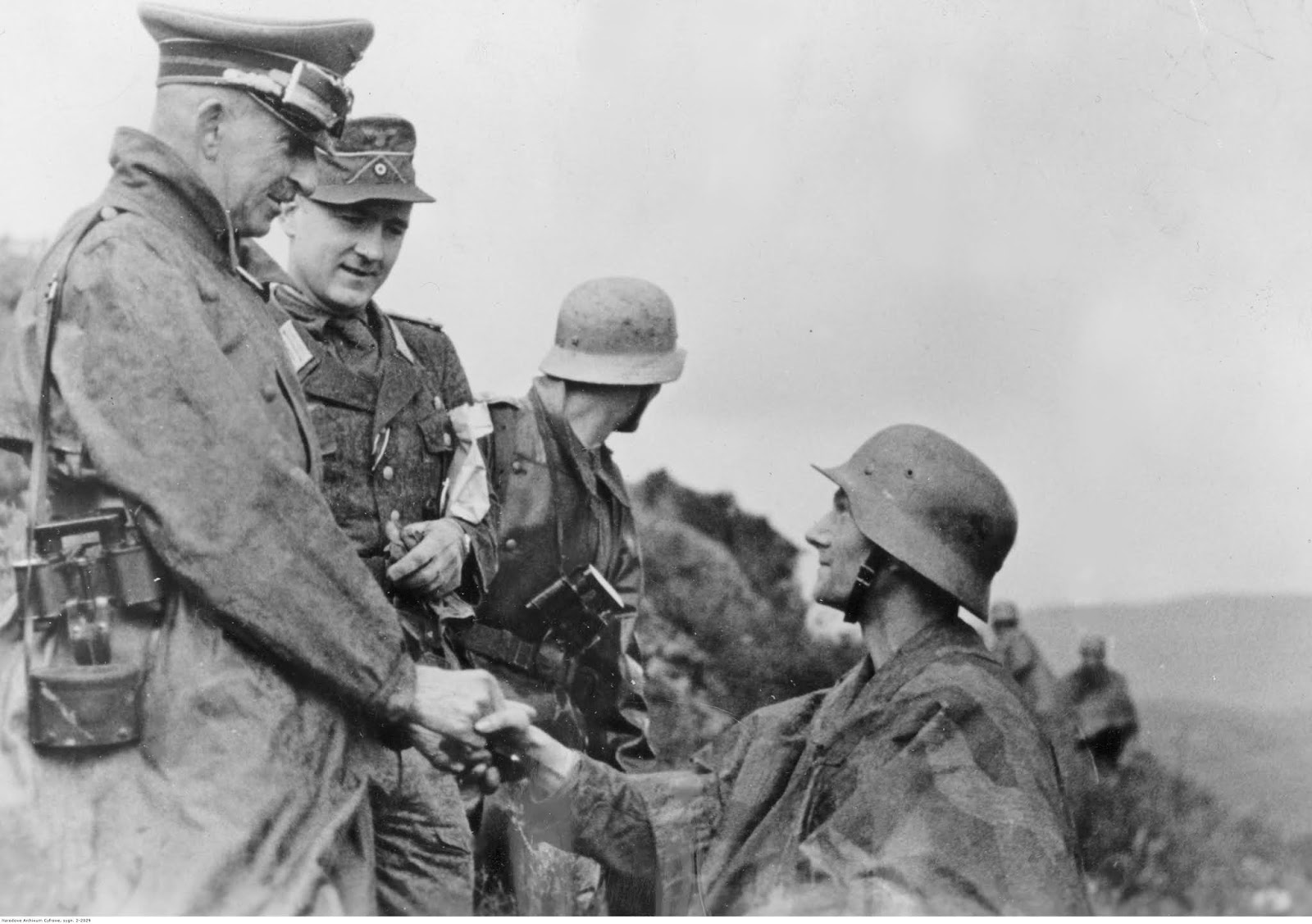 NAZI JERMAN: Generaloberst Hans-Jürgen von Arnim (1889-1962), Panglima ...