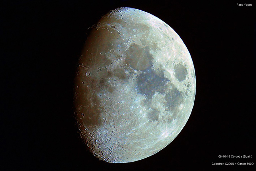 AstroYepes: La Luna a color.