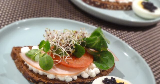 Bunatati din bucataria mea: Sandwich cu perle de branza si germeni de ...