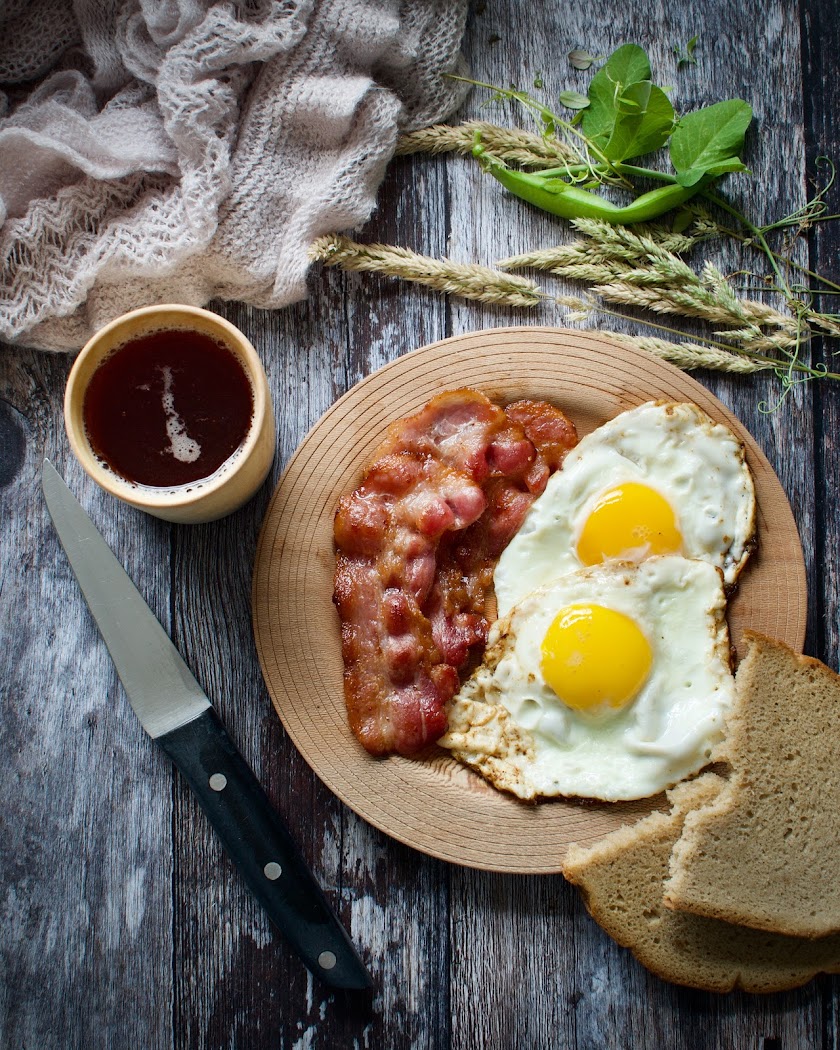 12 Historical Recipes for a Tudor Christmas Feast