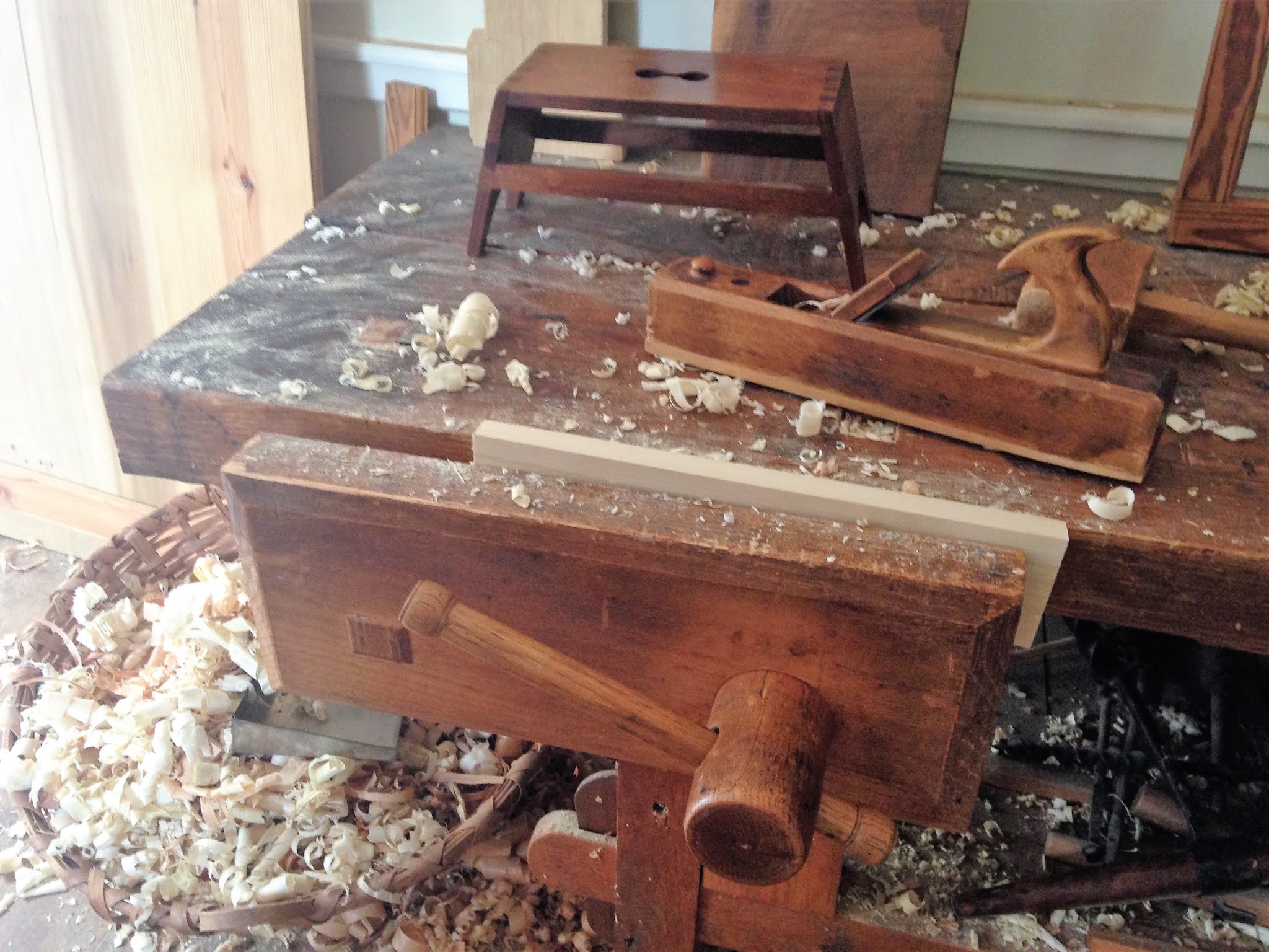 Colonial Quills: Early American Woodworking