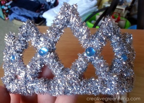 How to Make a DIY Mermaid Crown with Seashells | Creative Green Living