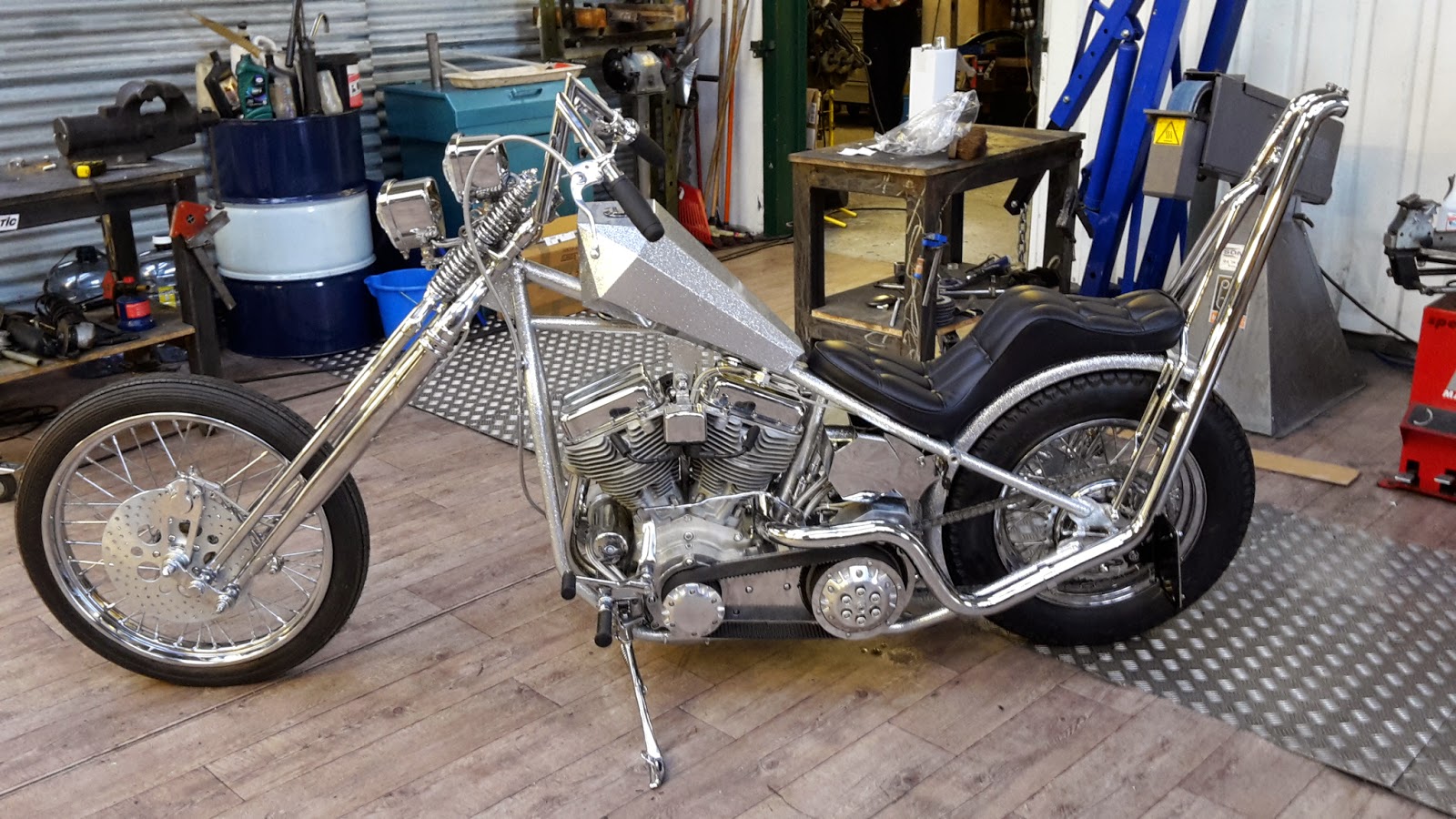 Kustom Store Motorcycles: Atelier KS: Le Chopper Panhead