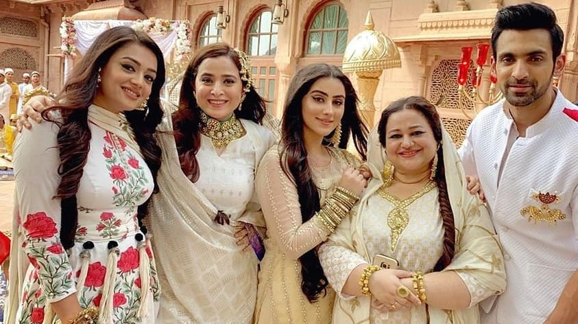 Bahu Begum Picture Ke Gane - Gifari News