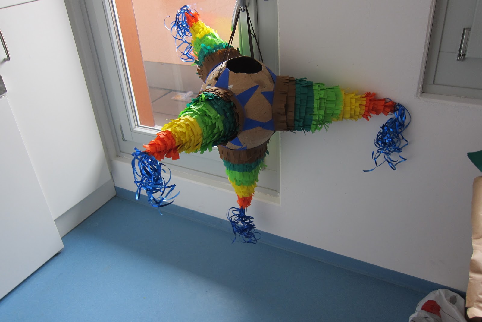 aLL yOu NeEd iS.... .:bLoG:.: Te invito a mi piñata!...