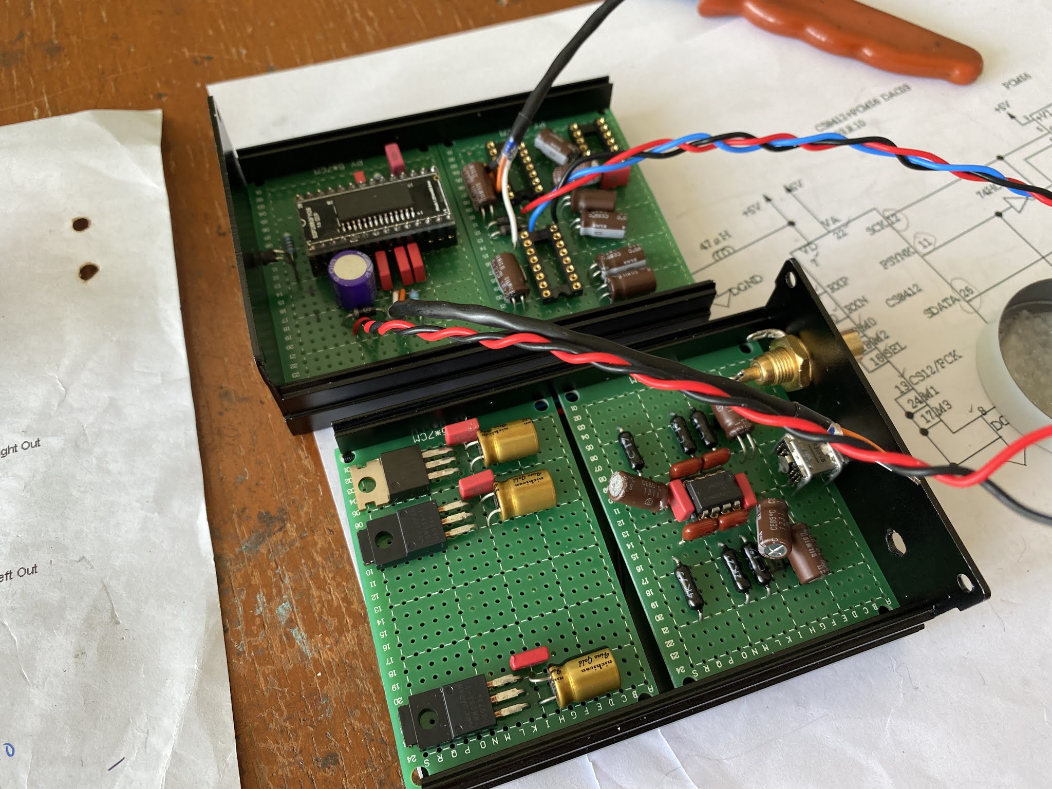 THE ORRONOCO AUDIO DIY: PCM56 R2R Non Oversampling DAC Built