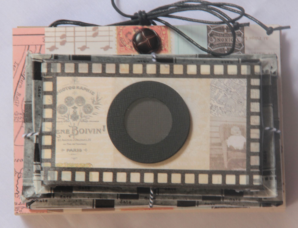 Carol's Paperie: "Vintage Camera" Album