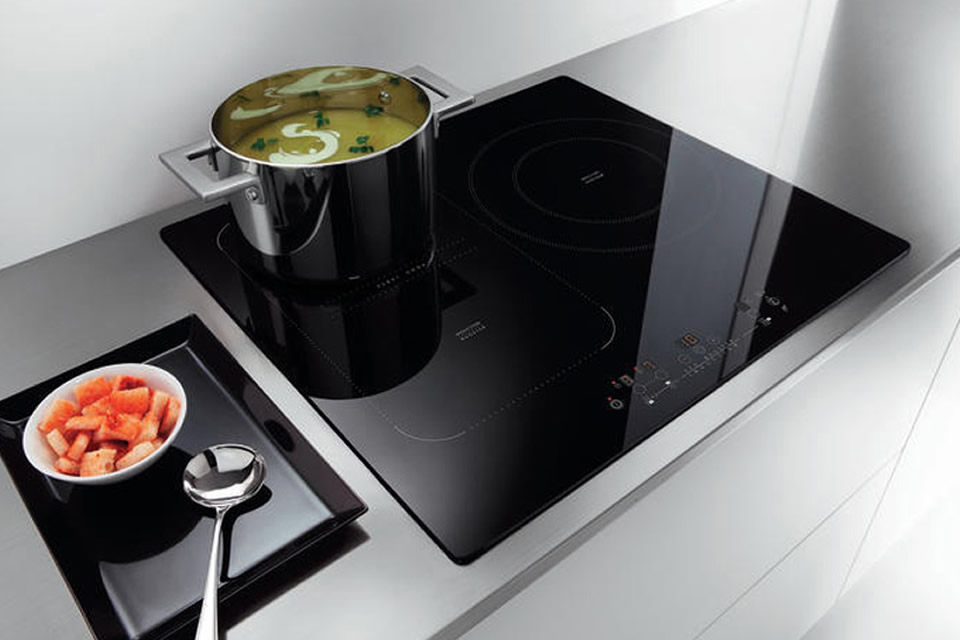 Cocinas de inducción: La clave está en sus estufas compactas - EQUIPOS ...